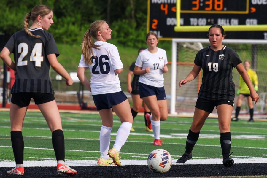 JV Girls Soccer Wins Against Holt [Photo Gallery] – FHNtoday.com
